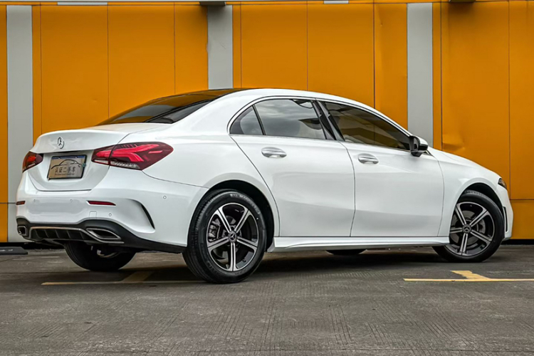 Mercedes-Benz 2022 A-Class A 200 L Sedan Style - fullpowerauto.com